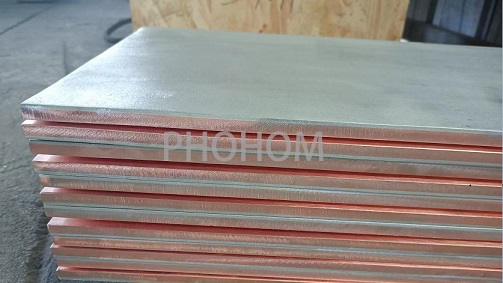 Explosive welding clad plates