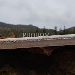 Explosive welding clad plates